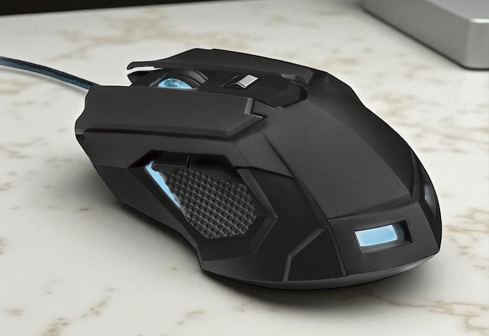 Découverte et test du Trust GXT 158 : que vaut cette souris gaming